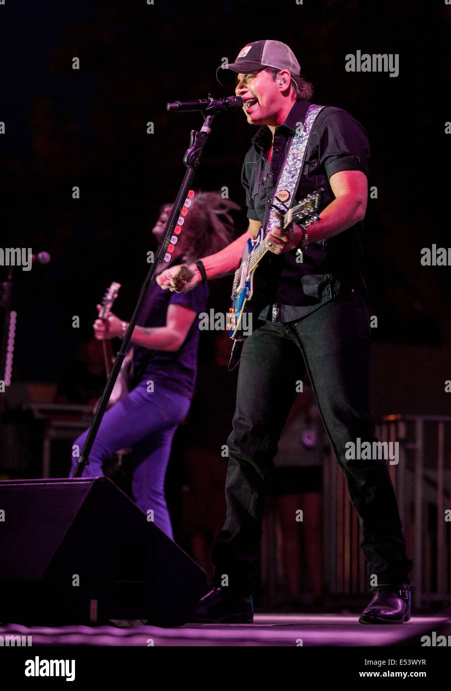 Turlock, CA, USA. 14th July, 2014. Rodney Atkins performs with his band ...