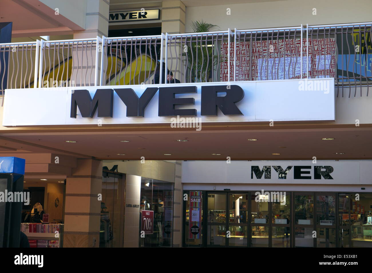 Myer department store in warringah hi-res stock photography and images ...