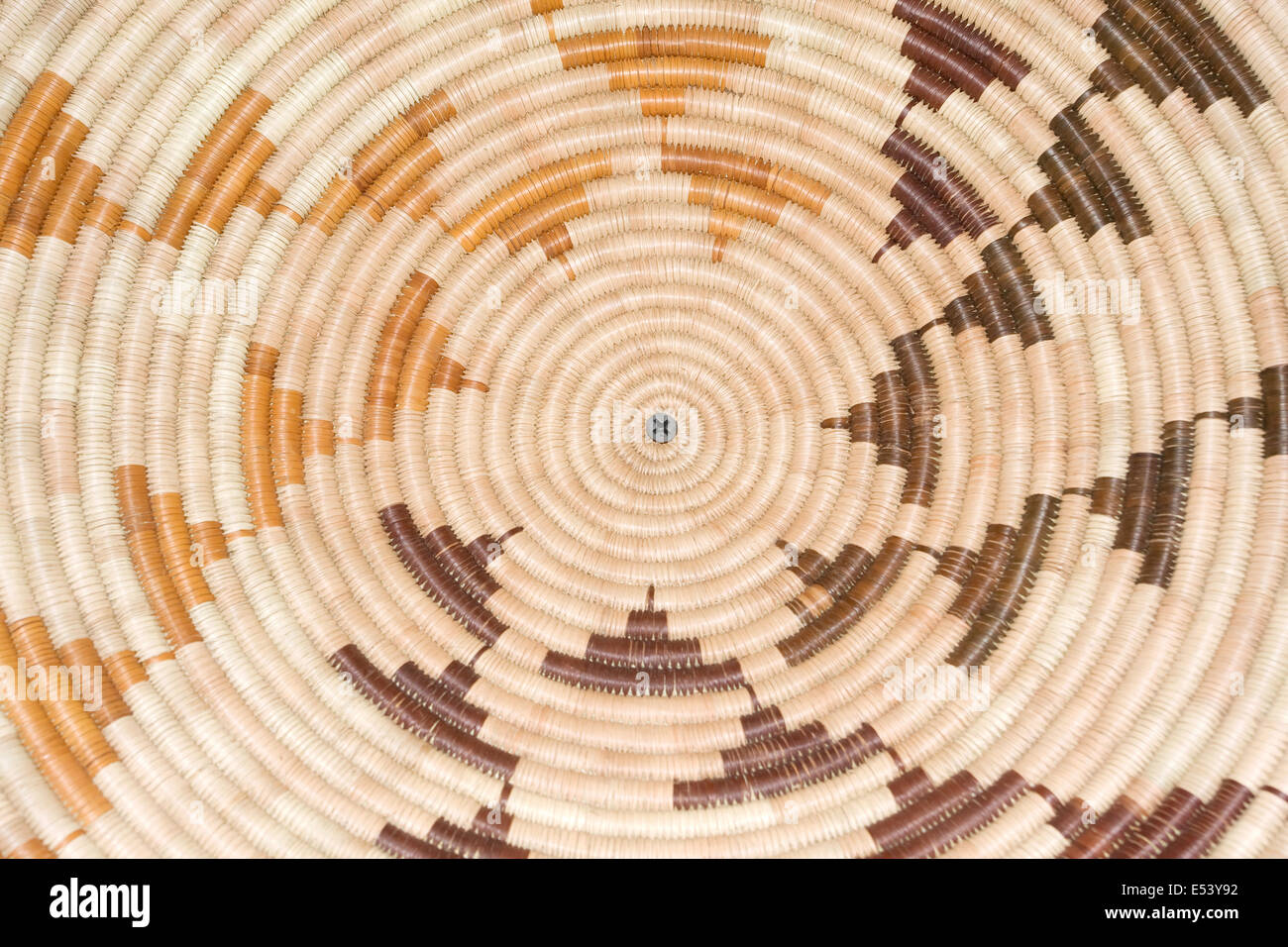 Circular Basket weave pattern Stock Photo - Alamy