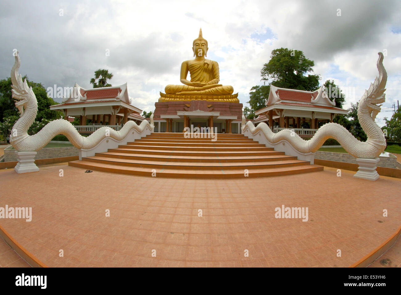 Large golden buddha statue in Ubon Ratchathani, Thailand Stock Photo - Alamy