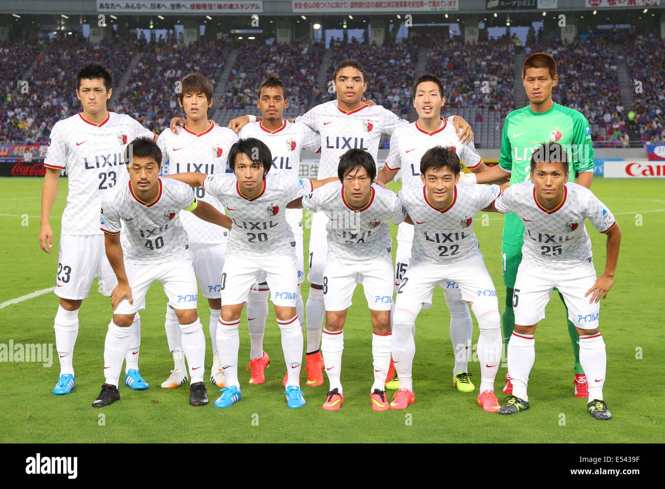 NACK5 Stadium Omiya, Saitama, Japan. 19th July, 2014. Kashima Antlers team group line-up ...