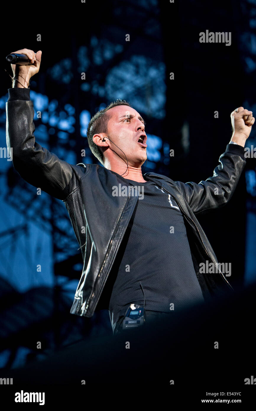 Moda stadio san siro hi-res stock photography and images - Alamy