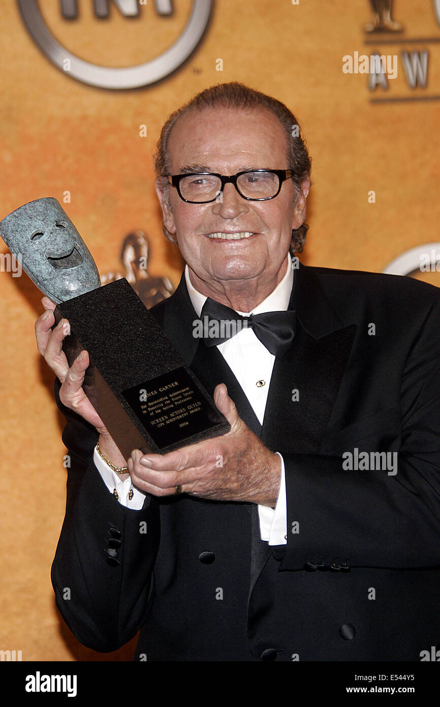 JAMES GARNER 11TH ANNUAL SCREEN ACTOR'S GUILD AWARDS SHRINE AUDITORIUM ...