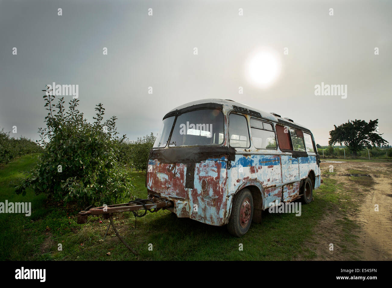 Old bus hi-res stock photography and images - Alamy
