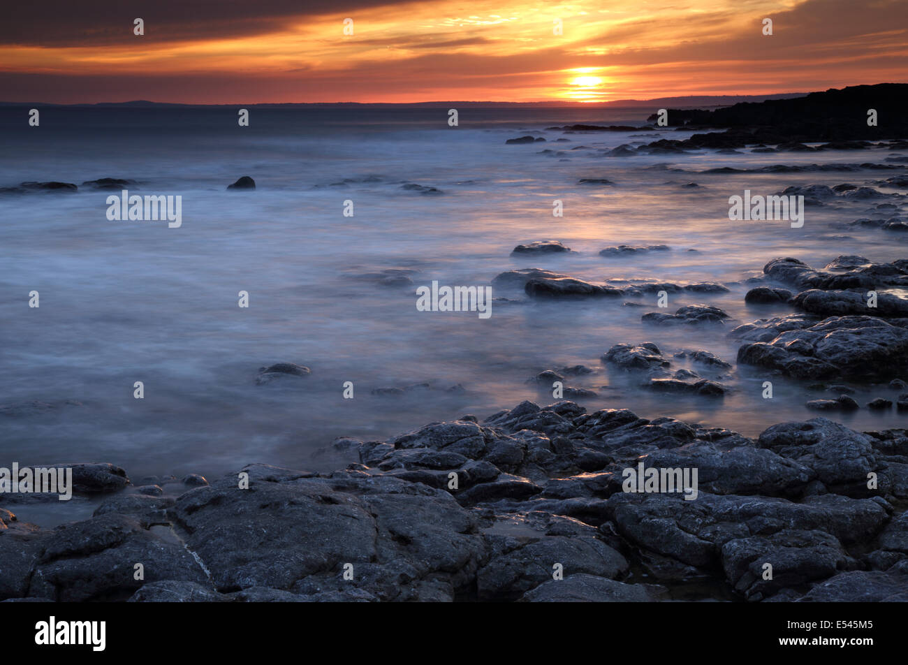 Rest Bay, Porthcawl, South Wales, UK, during sunset Stock Photo - Alamy