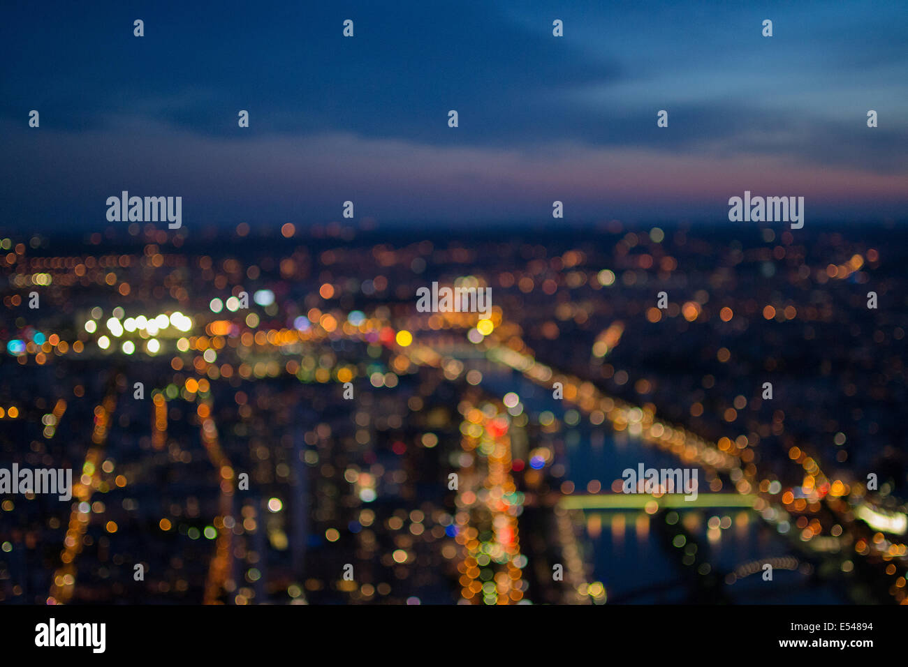 Paris streets night hi-res stock photography and images - Alamy