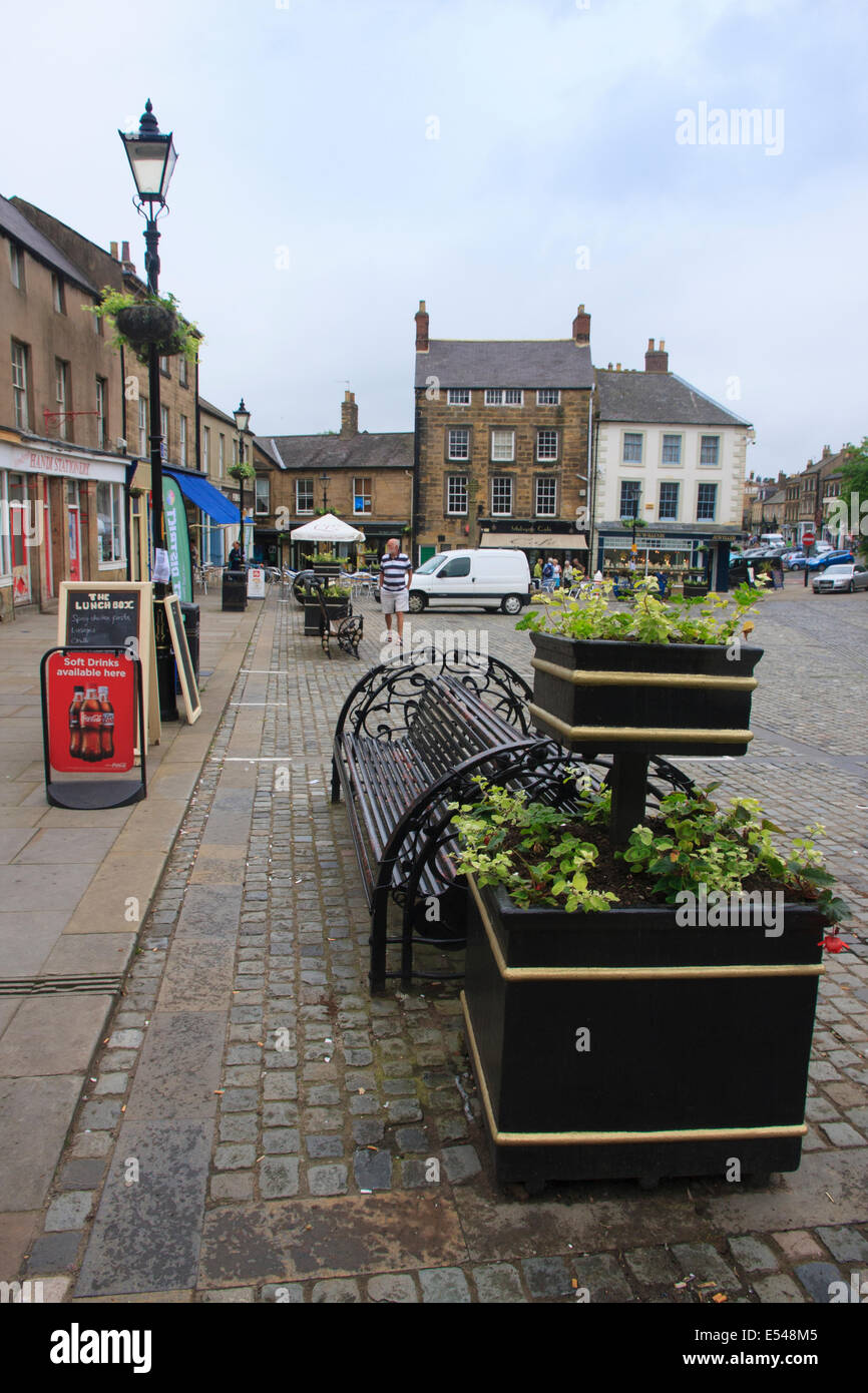 Alnwick Market place Stock Photo - Alamy