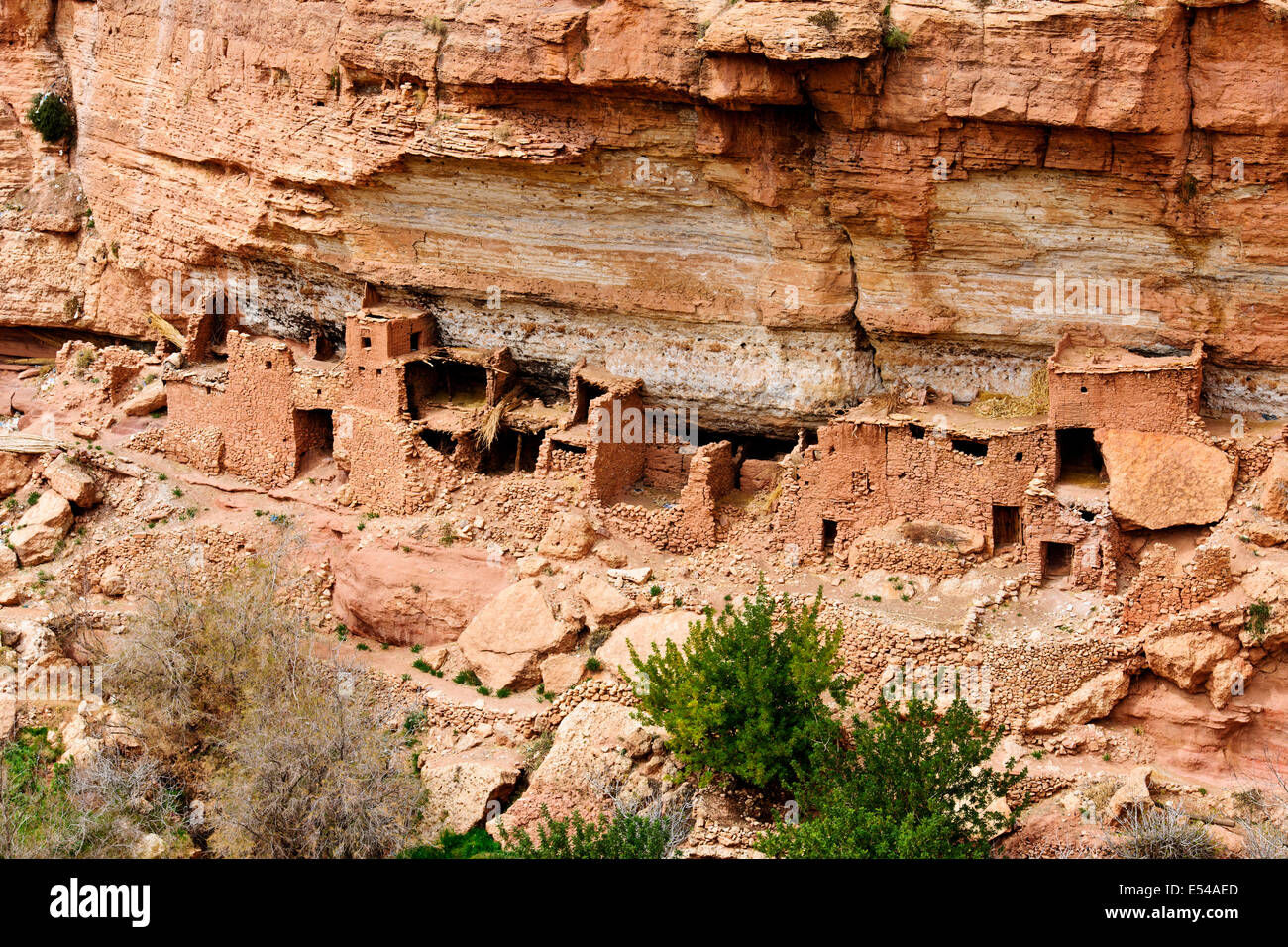 Ancient granery hi-res stock photography and images - Alamy