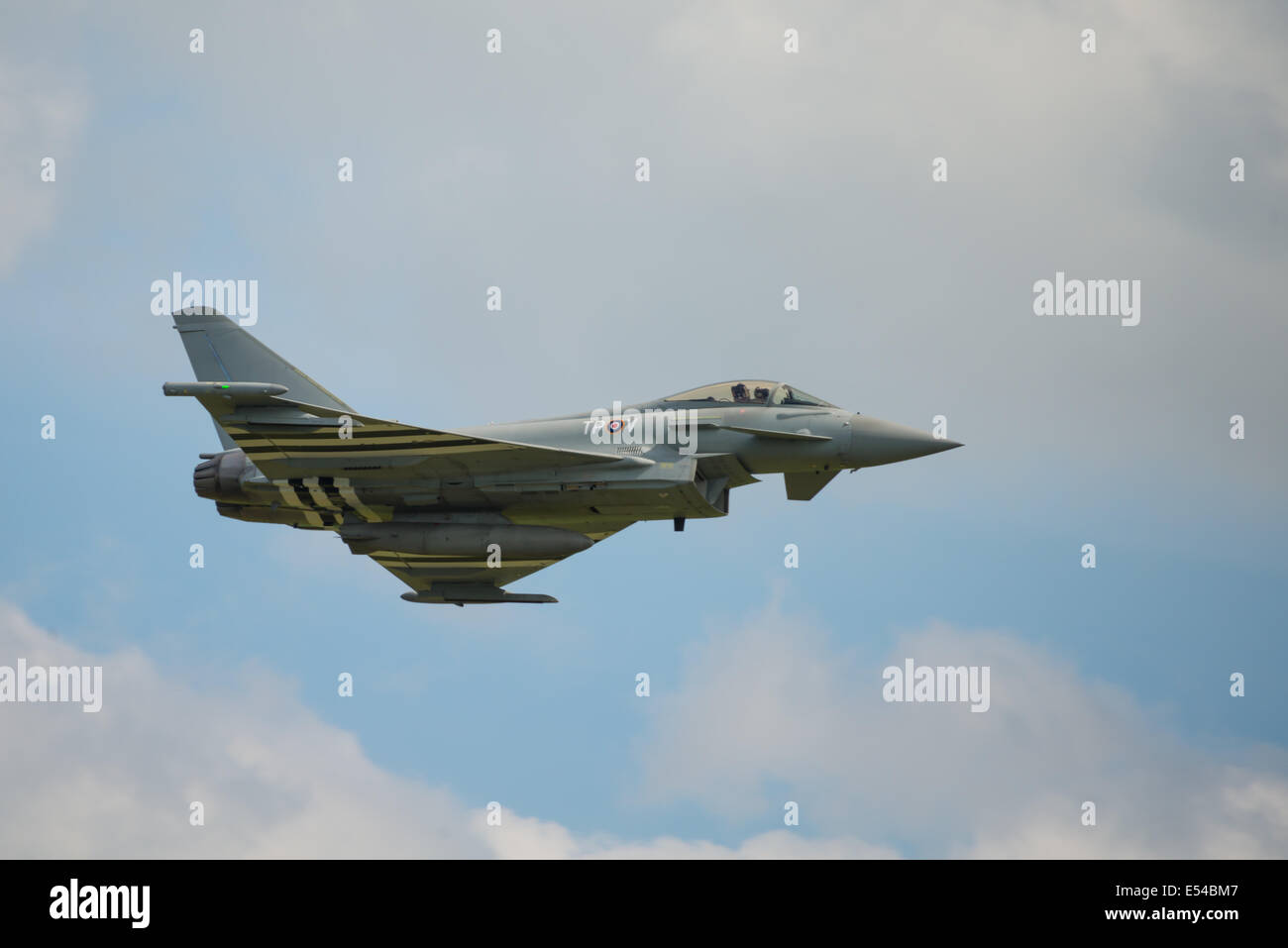 2014 raf typhoon display aircraft hi-res stock photography and images ...