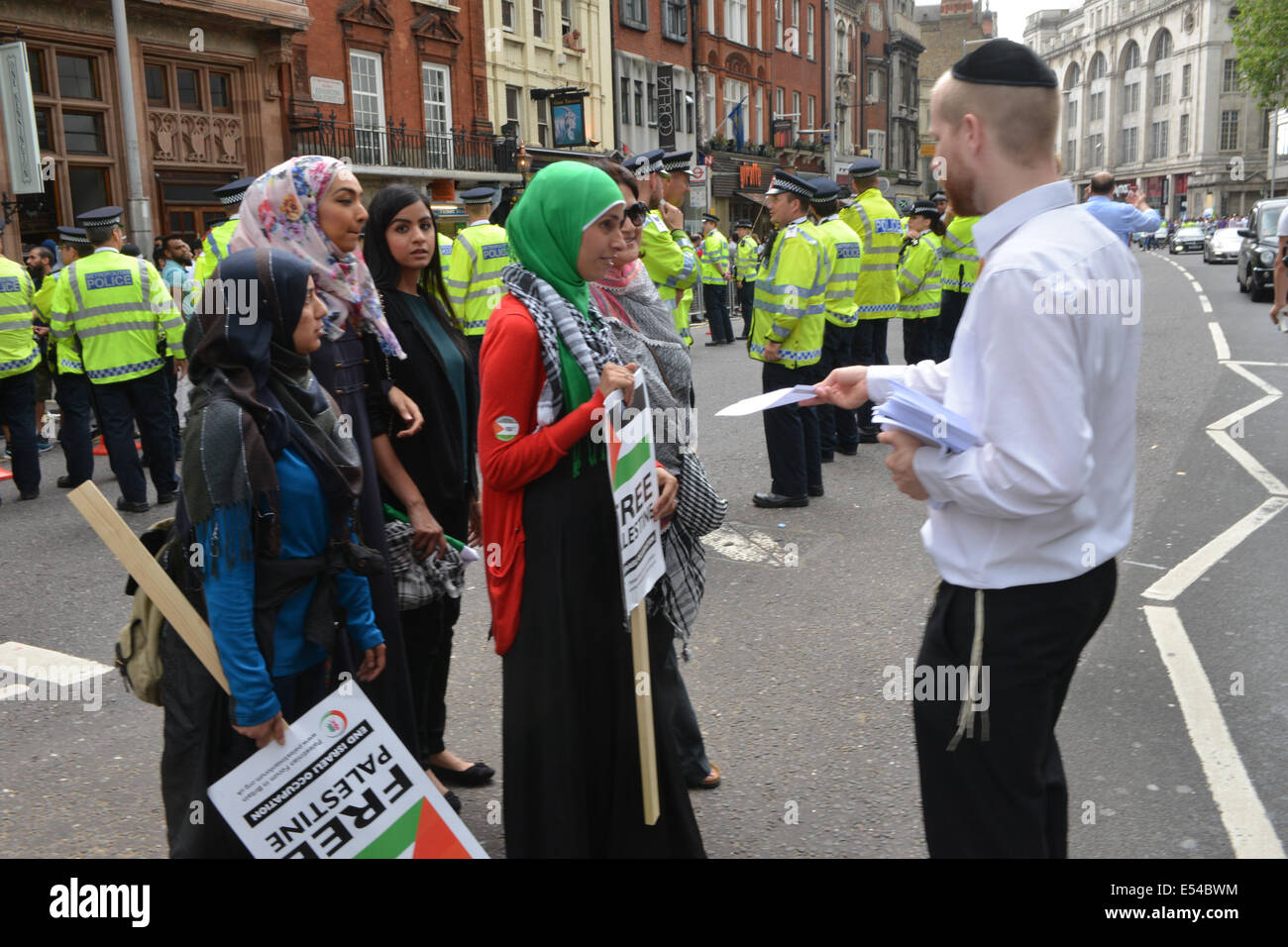 London protest jewish hi-res stock photography and images - Alamy