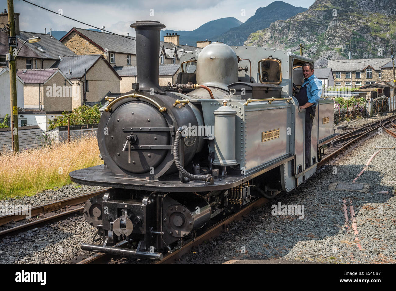 The Fairlie Patent steam engine David Lloyd George on the Ffestiniog ...
