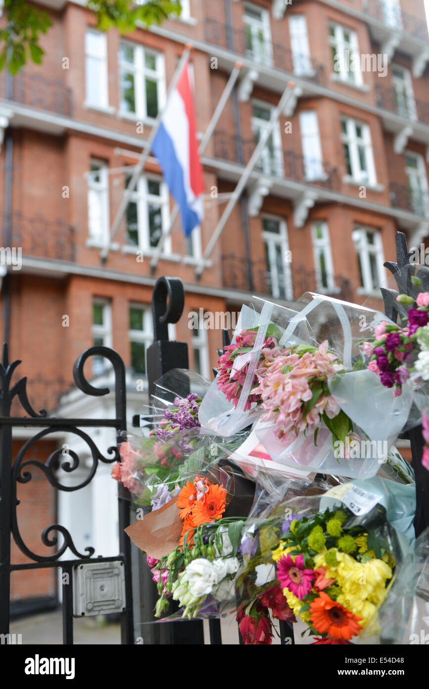 Dutch embassy hi-res stock photography and images - Alamy