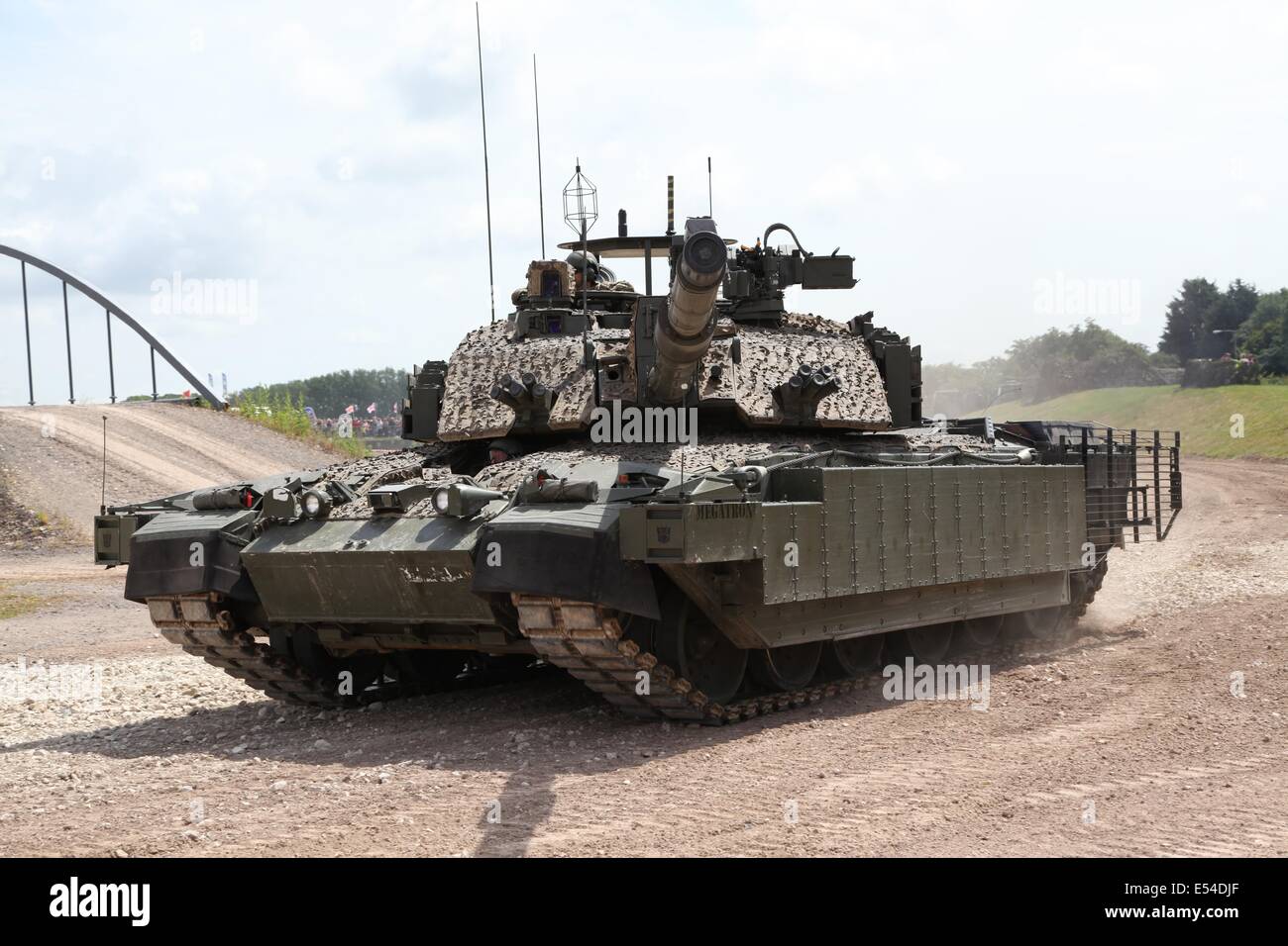Challenger 2 Main Battle Tank Stock Photo - Alamy