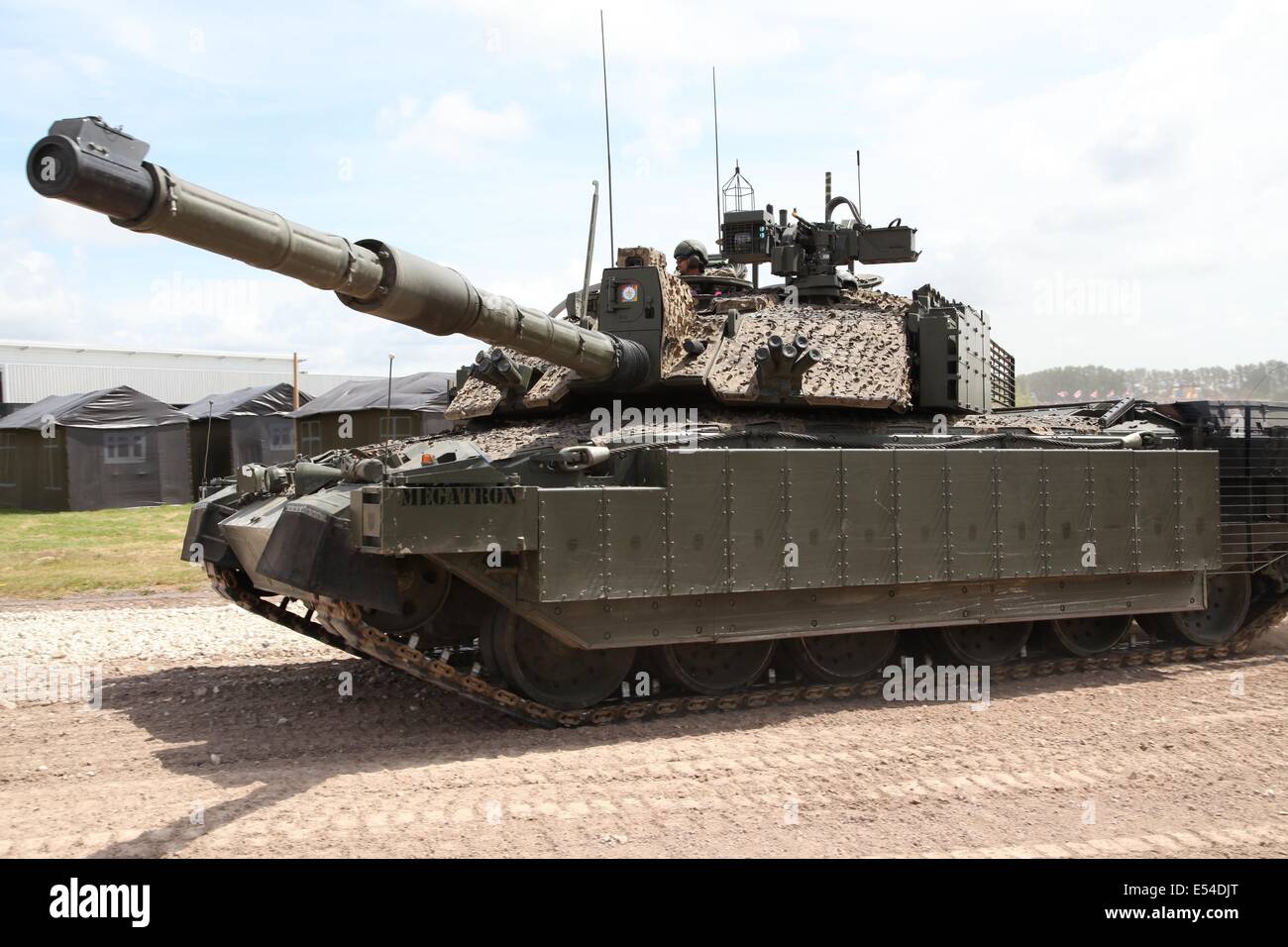 Challenger 2 TES - MEGATRON - Bovington Stock Photo - Alamy