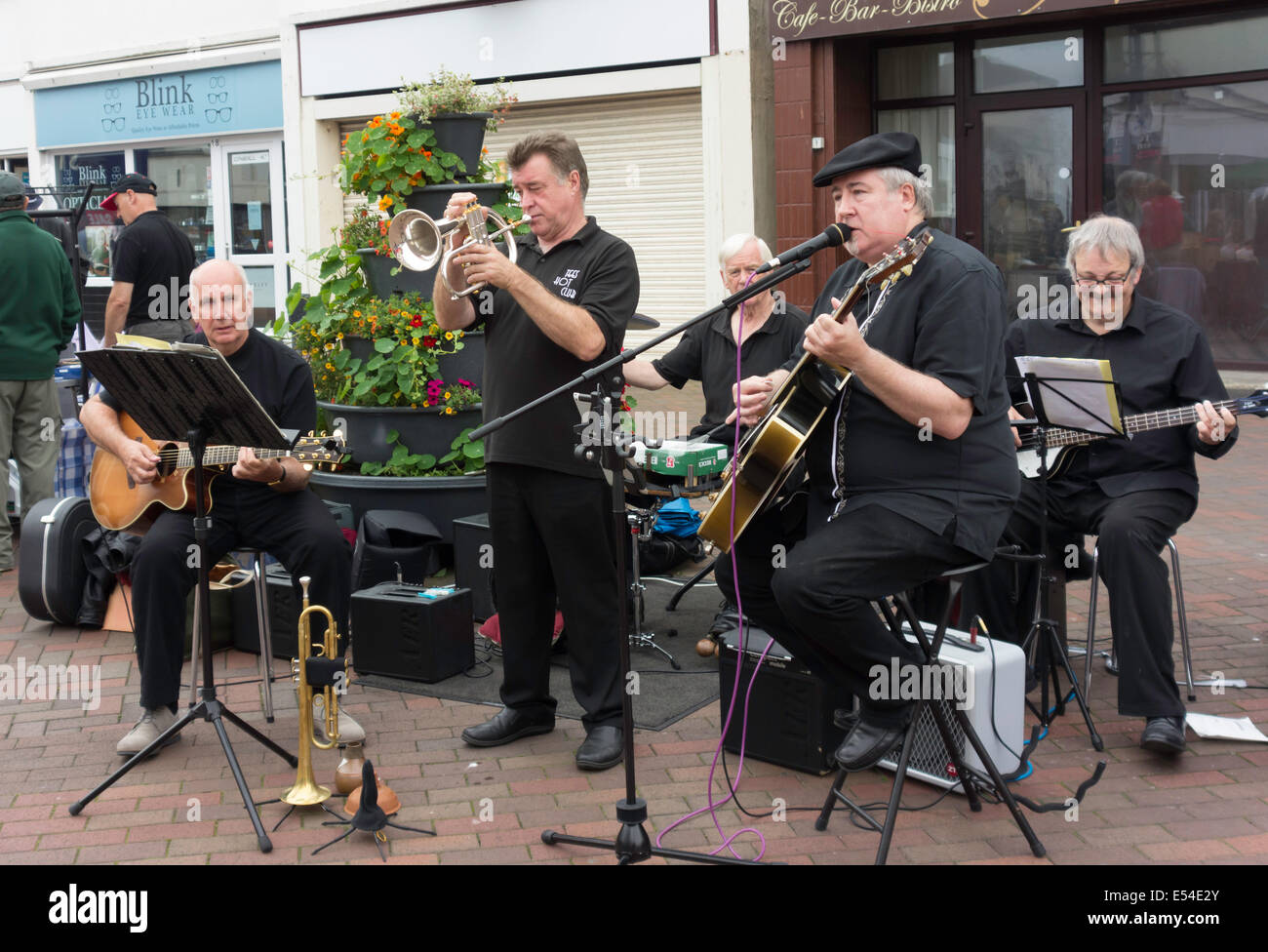 Tees Hot Club a local Jazz band playing in Redcar High Street on a ...