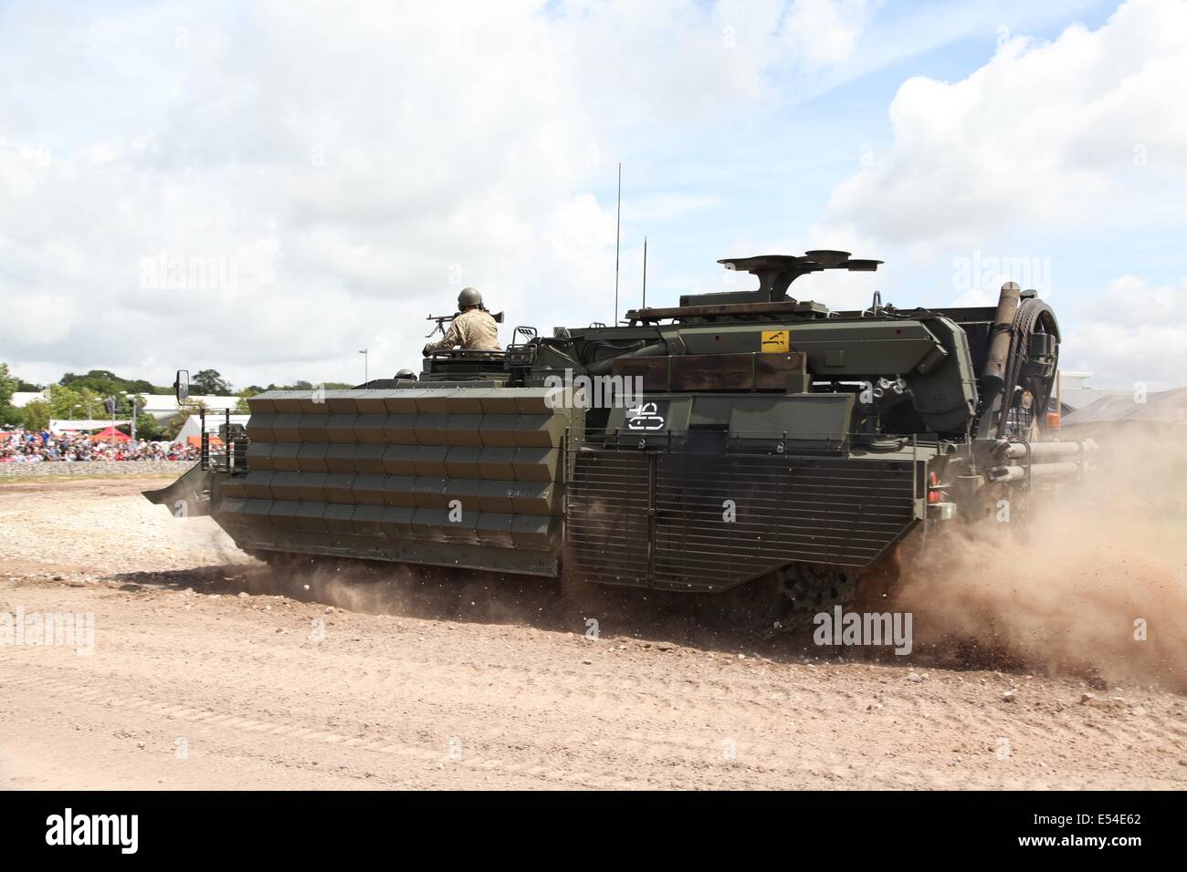 CRARRV Challenger Armoured Repair and Recovery Vehicle TES - Bovington ...
