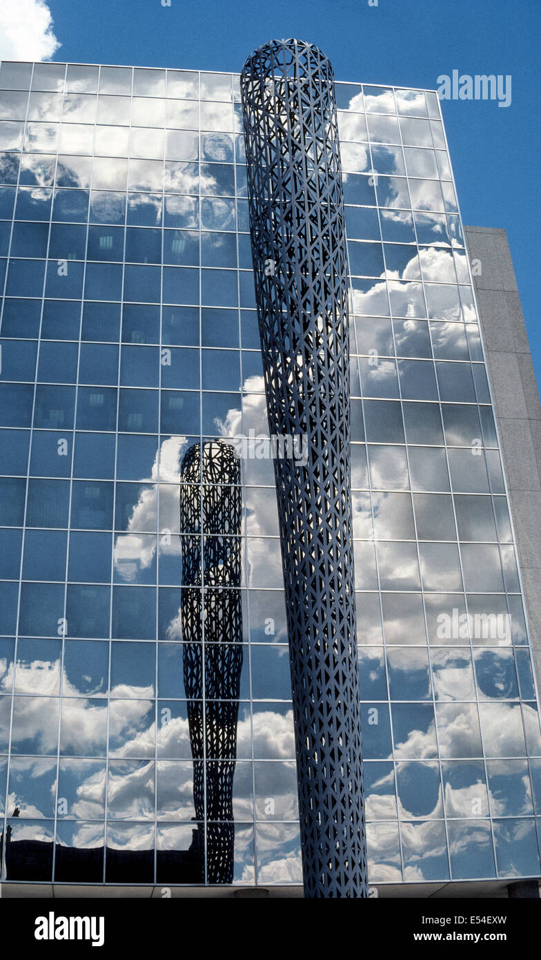 Claes oldenburg batcolumn hi-res stock photography and images - Alamy