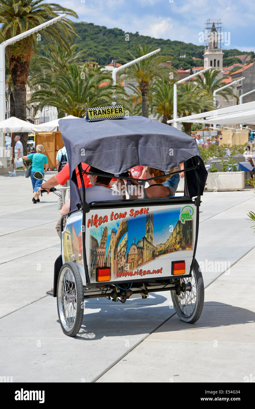 Couple riding in rickshaw hi-res stock photography and images - Alamy