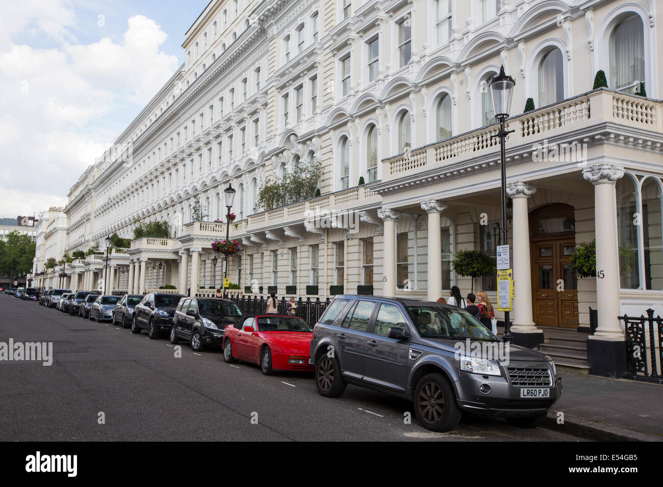 Queens Gate terrace, an exclusive address of very expensive houses in ...