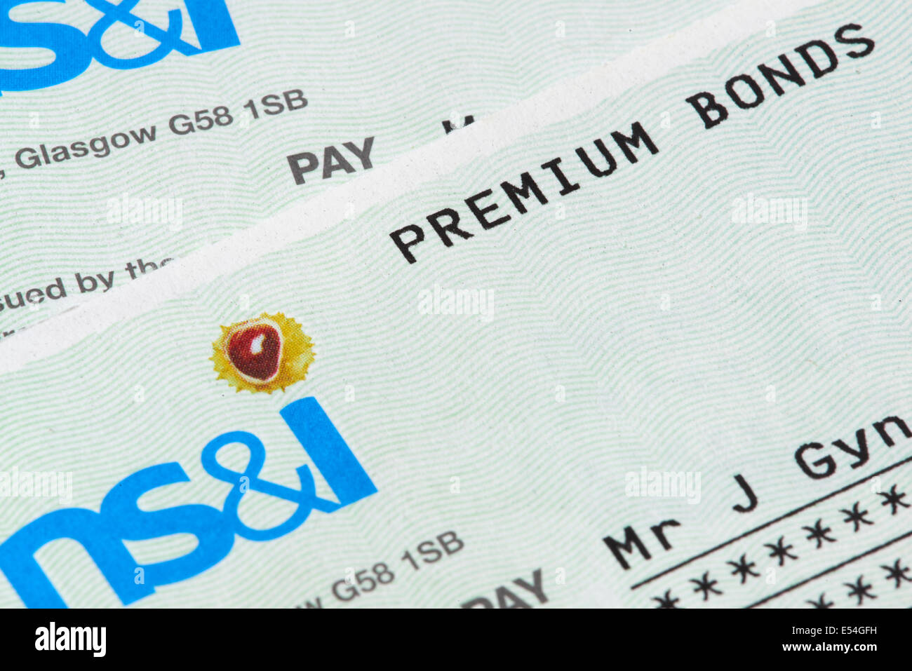 Prize cheque hi-res stock photography and images - Alamy