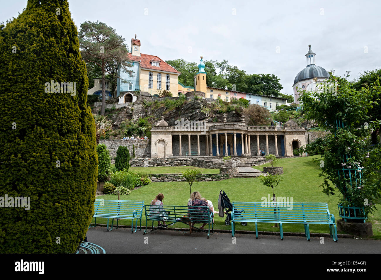 views of portmeirion village italian architecture wales Stock Photo - Alamy