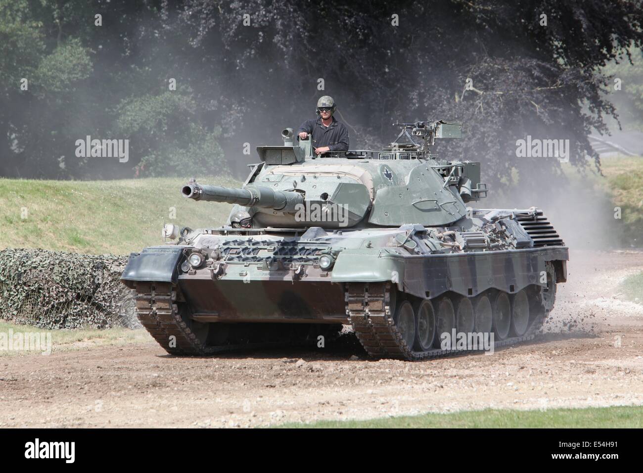 Leopard C2 Main Battle Tank - Bovington Stock Photo - Alamy