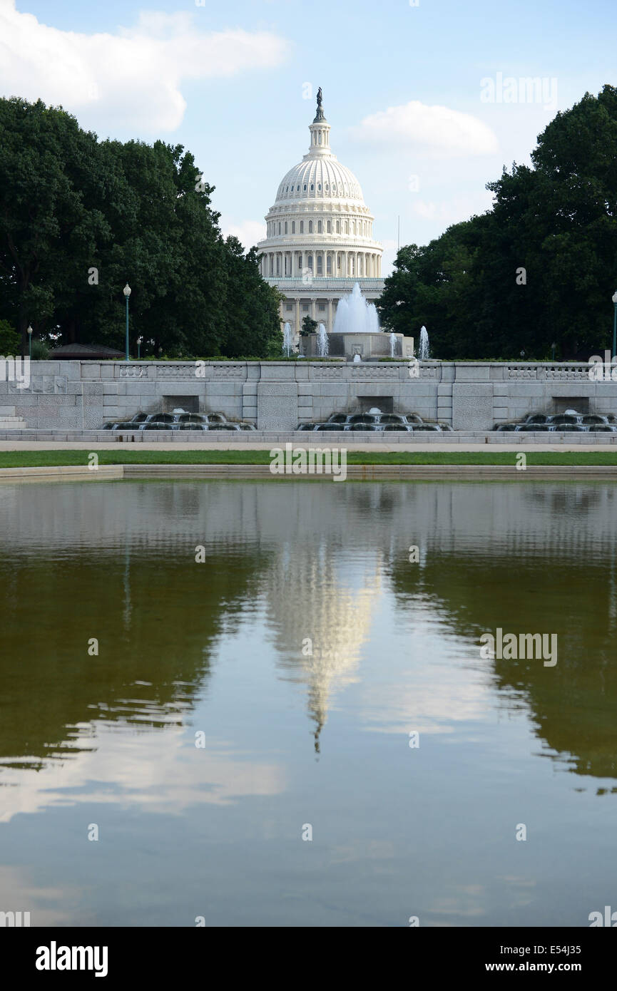 20140630. 30th June, 2014. North side of the U.S. Capitol building in ...