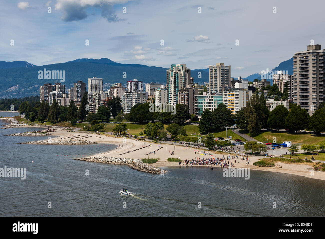 English bay beaches hi-res stock photography and images - Alamy