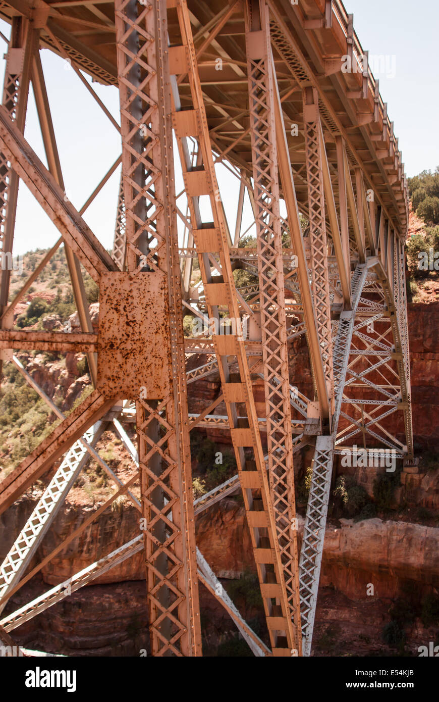 Rusted metal bridge spans Oak Creek Canyon, Arizona Stock Photo - Alamy