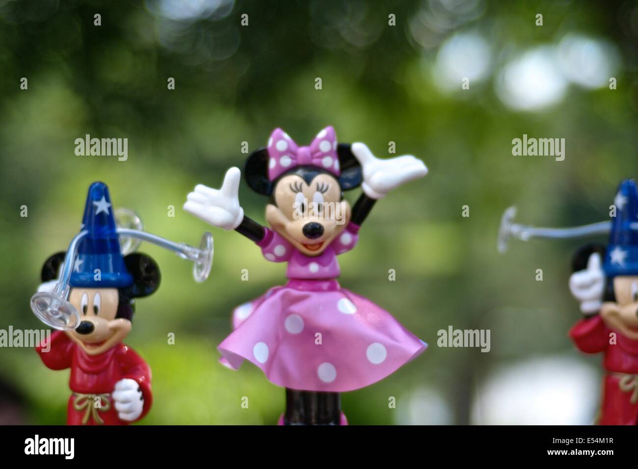 Minnie Mouse . Disney's Animal Kingdom Stock Photo - Alamy