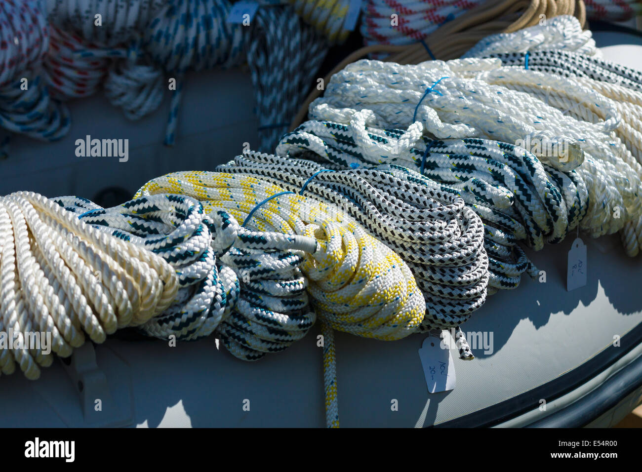 Various ropes hi-res stock photography and images - Alamy