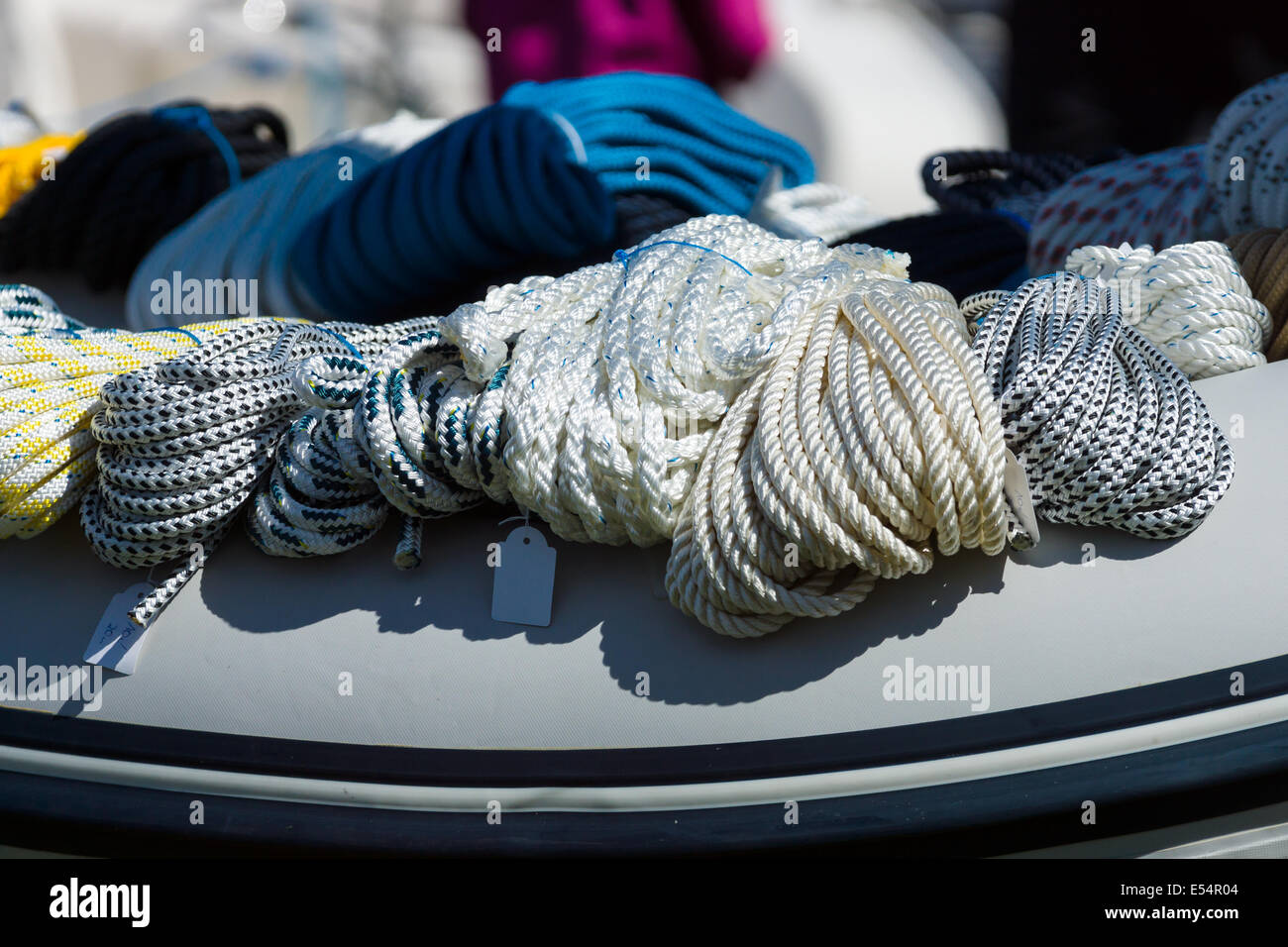 Bundles of ropes hi-res stock photography and images - Alamy