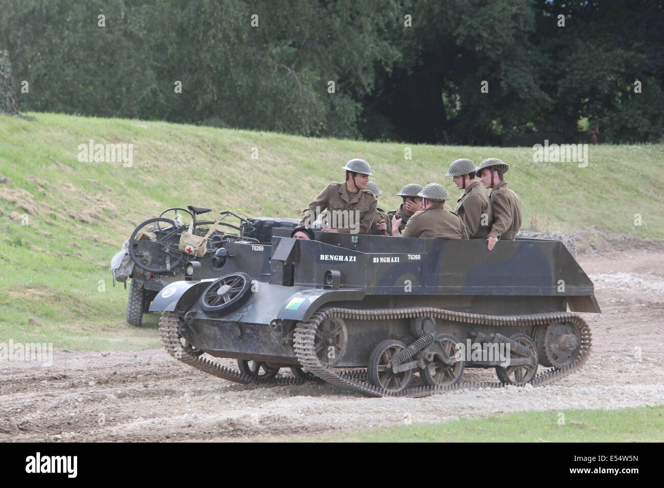 Bren gun carrier hi-res stock photography and images - Alamy