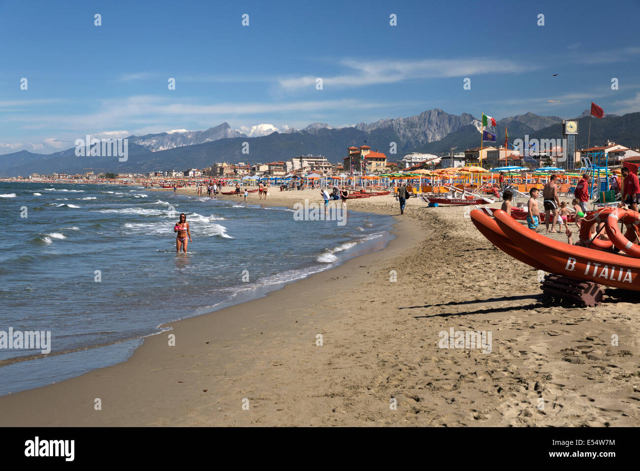 Viareggio italy beach hi-res stock photography and images - Alamy