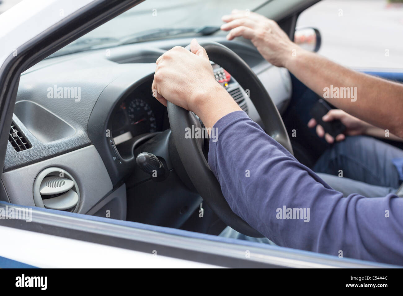 Student driver hi-res stock photography and images - Alamy