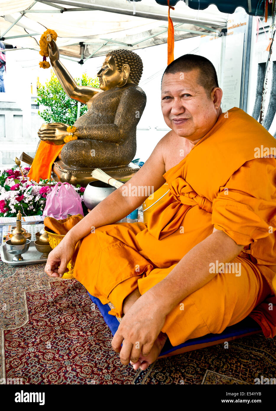 Monk robe hi-res stock photography and images - Alamy