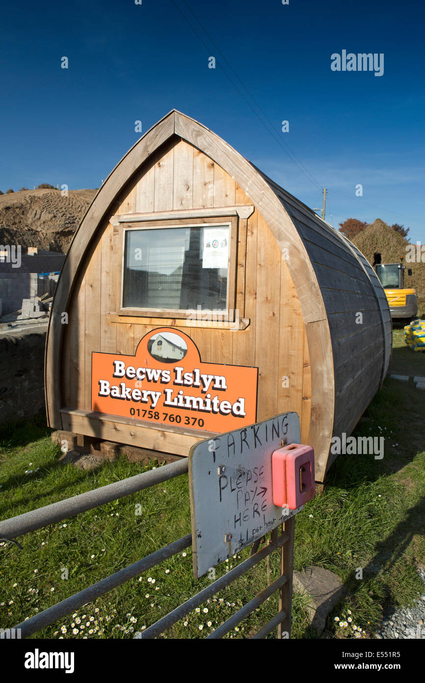 Aberdaron llyn village peninsula hi-res stock photography and images ...