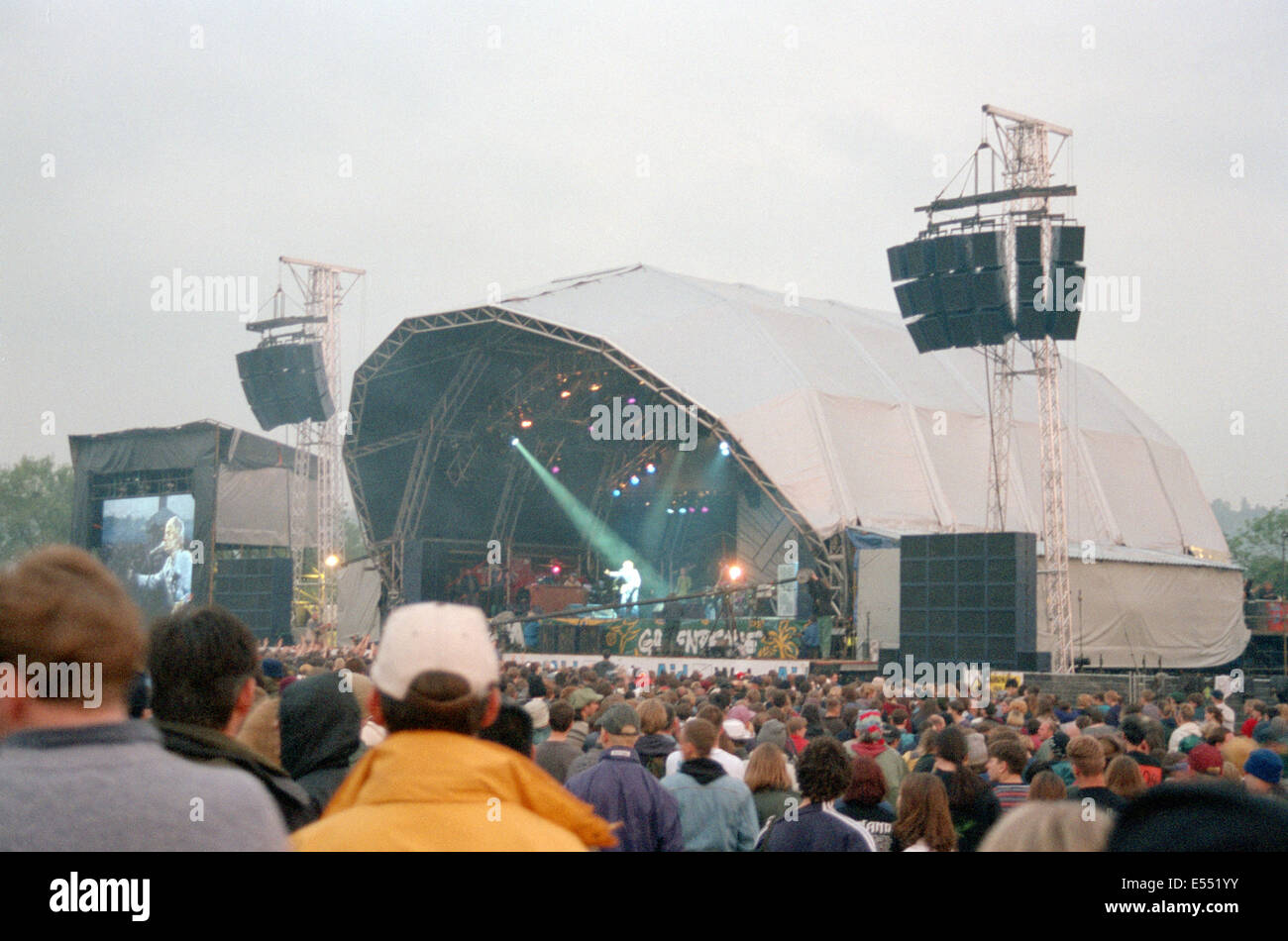 Glastonbury festival 1997 hi-res stock photography and images - Alamy