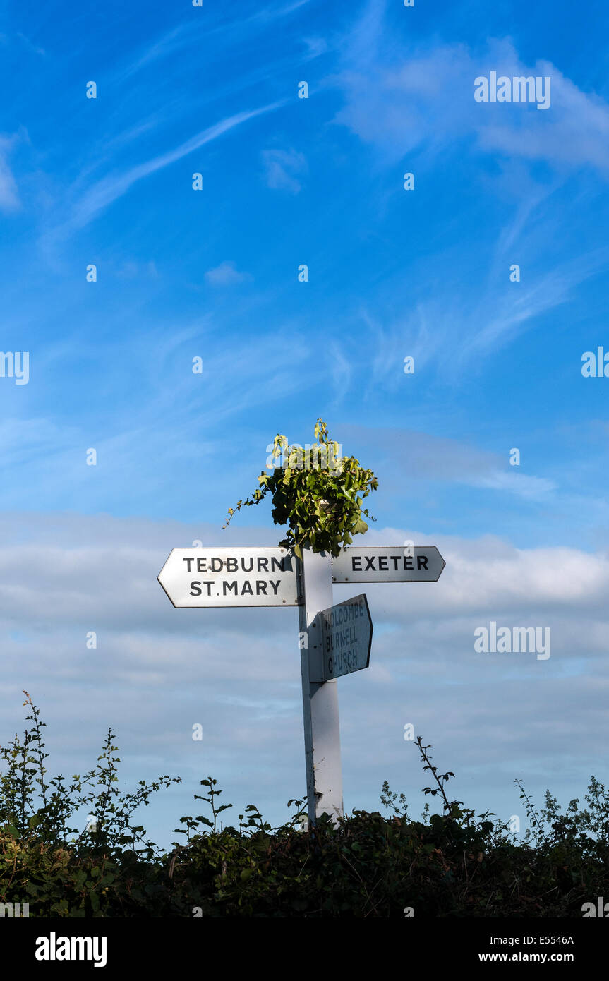 tedburn st mary,heart of devon,signpost,exeter,sign, post, signpost ...