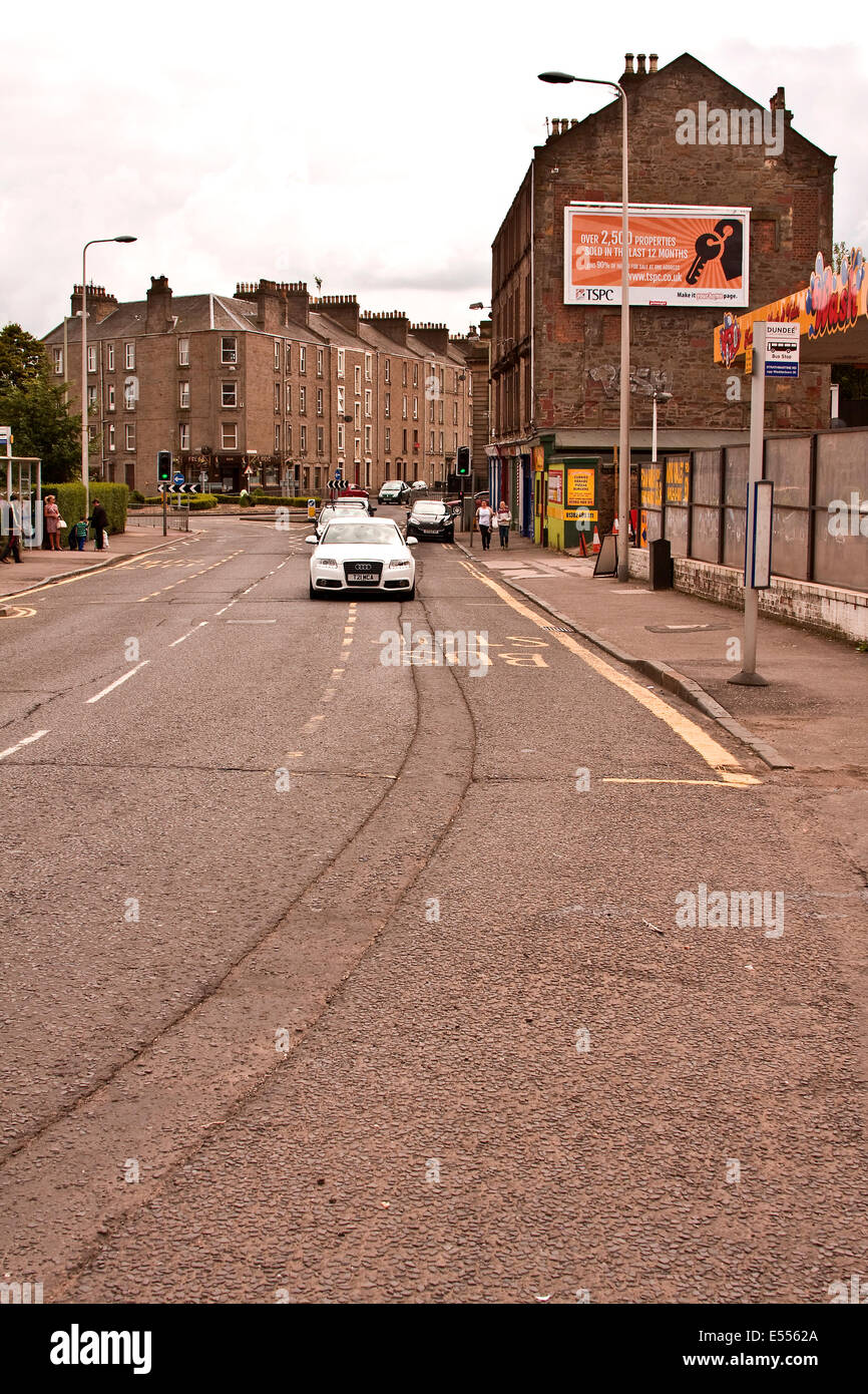 Dundee, Tayside, Scotland, UK. 21st July, 2014. High Road and Council ...