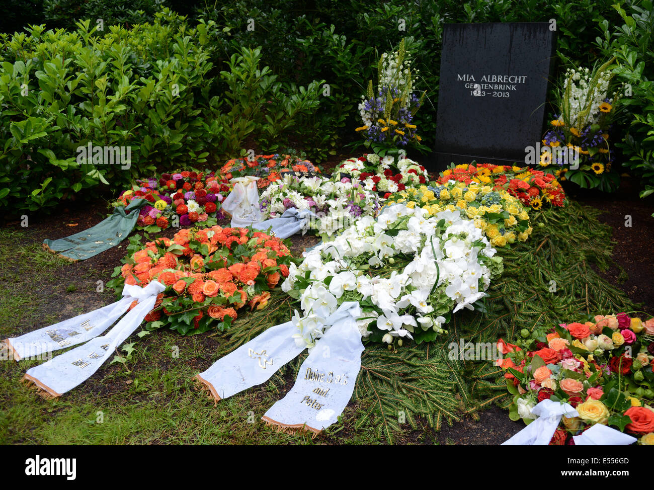 Caroline funeral hi-res stock photography and images - Alamy