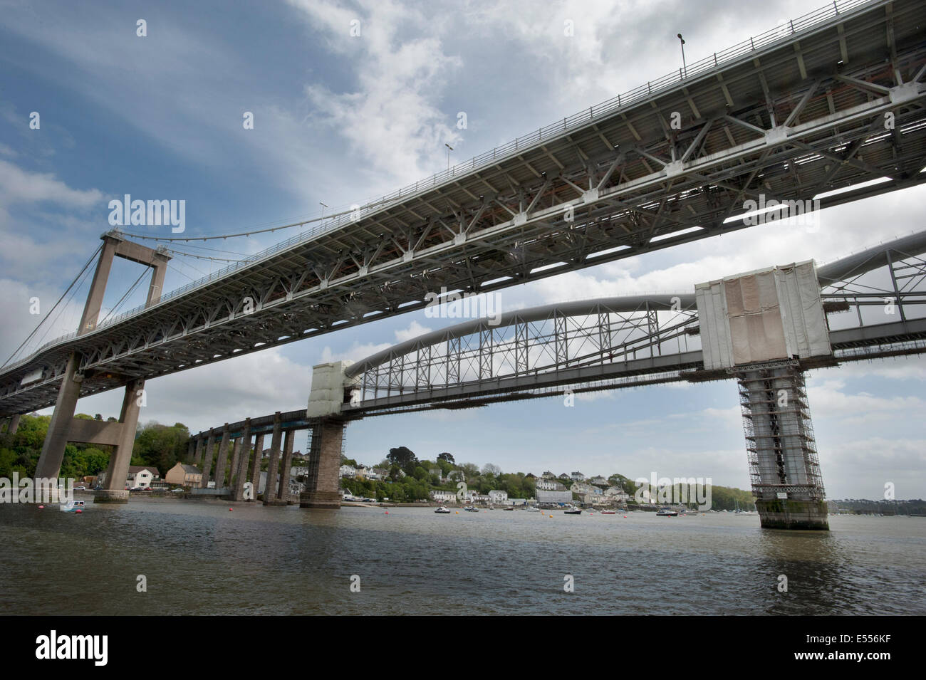 Rail bridges hi-res stock photography and images - Alamy