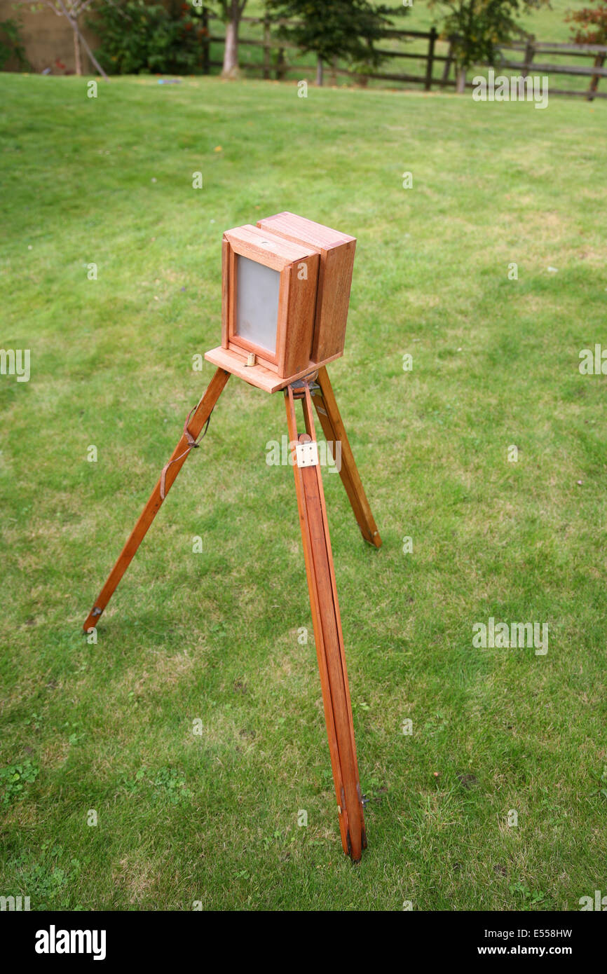 Old mahogany plate camera Stock Photo - Alamy