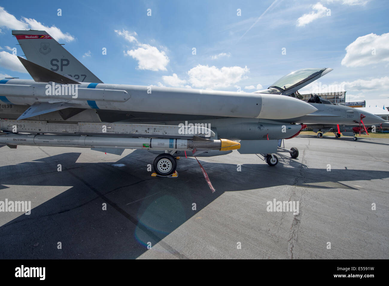 USAF General Dynamics Lockheed Martin F-16 Fighting Falcon, Farnborough ...