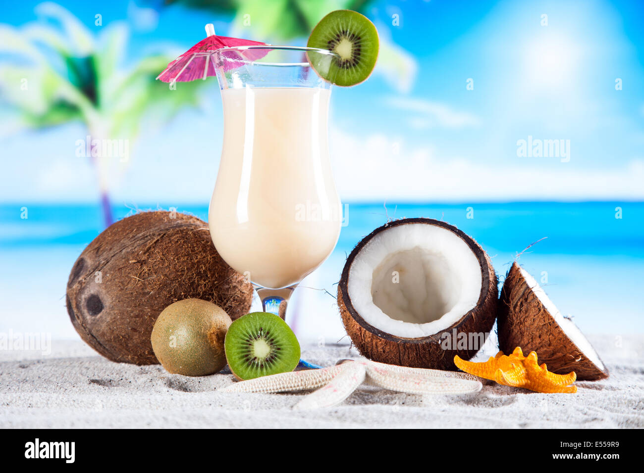 Exotic alcohol drinks set with fruits Stock Photo - Alamy