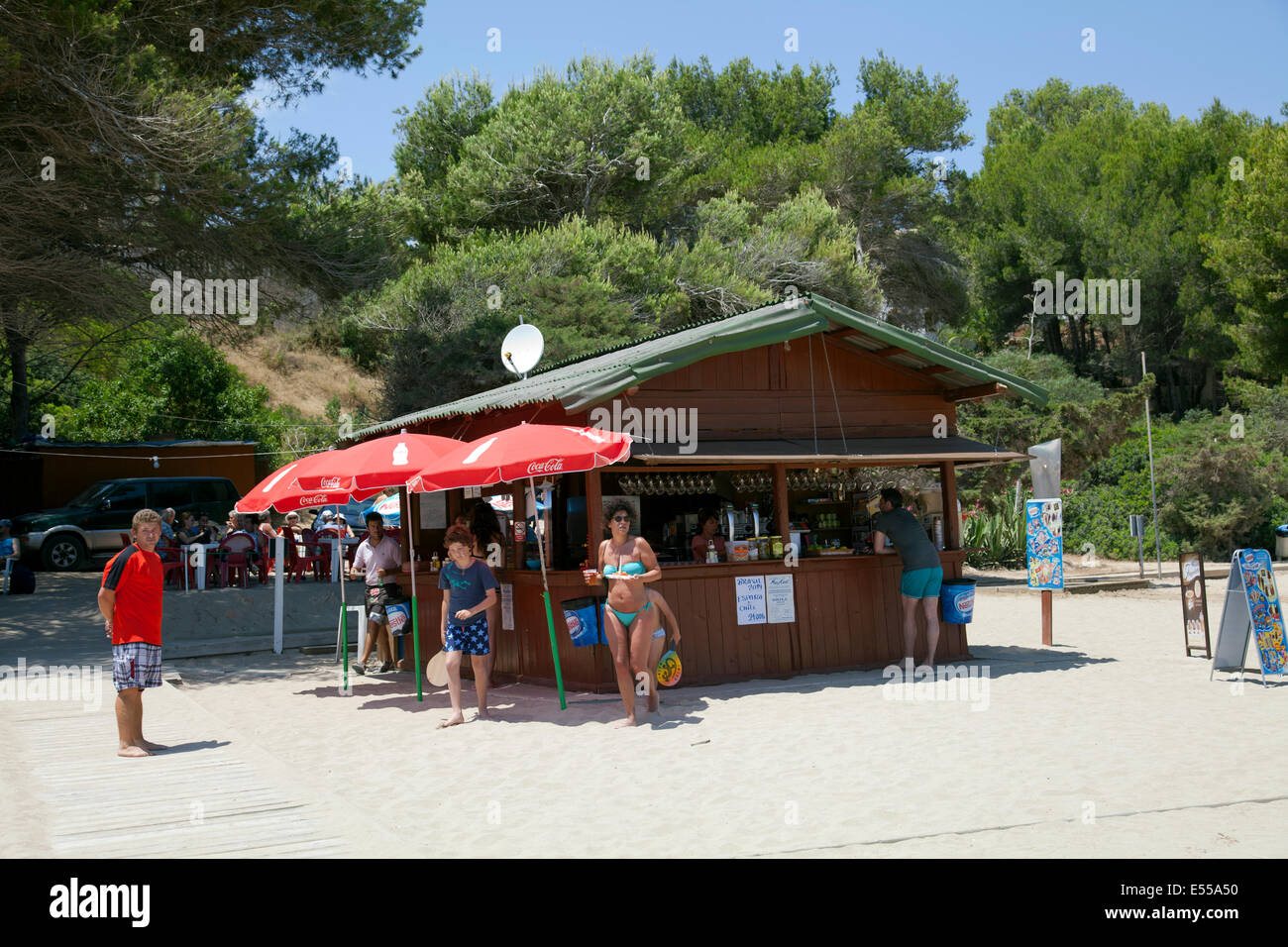 Food hut hi-res stock photography and images - Alamy