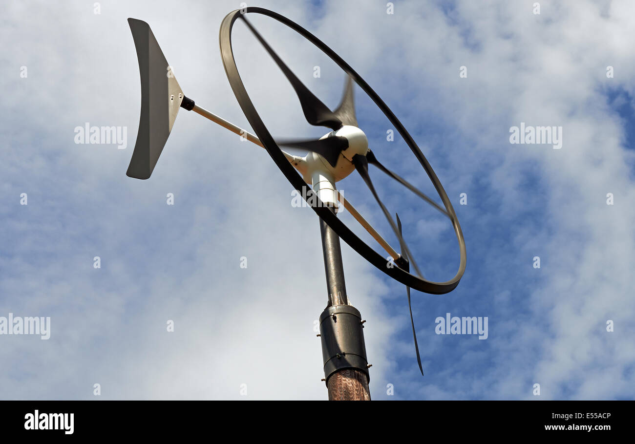 Small scale wind turbine hi-res stock photography and images - Alamy