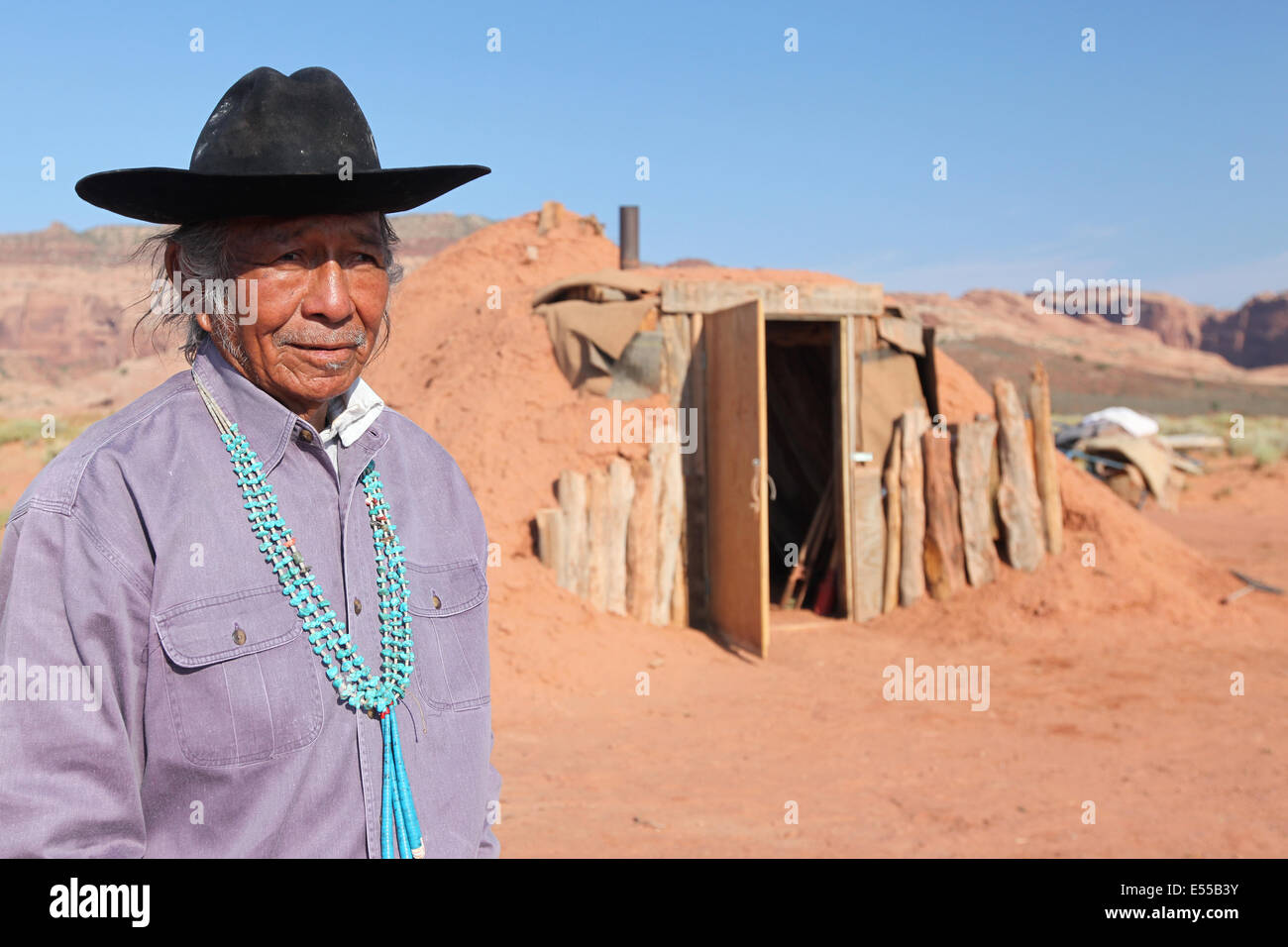 Native american man, Navajo indian, at his home in Monument Valley, USA ...