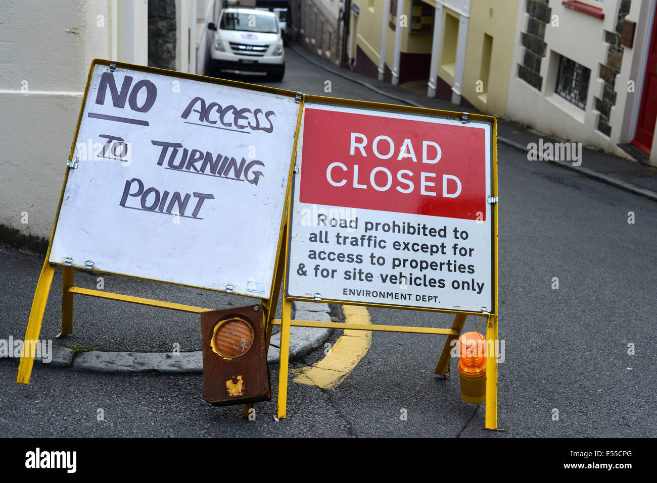 Restricted access sign hi-res stock photography and images - Alamy