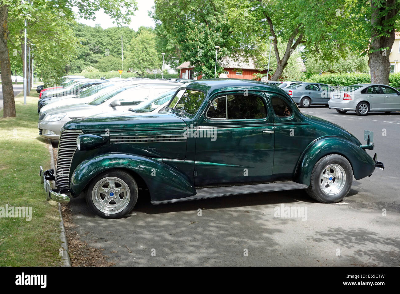 Side view of a CHEVROLET COUPÉ from 1938 Stock Photo - Alamy